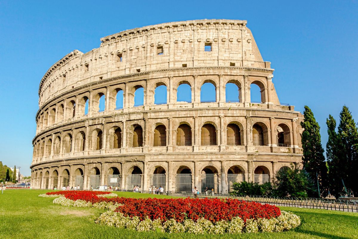 Top 10 most popular tourist attractions in Italy - HippocketWifi
